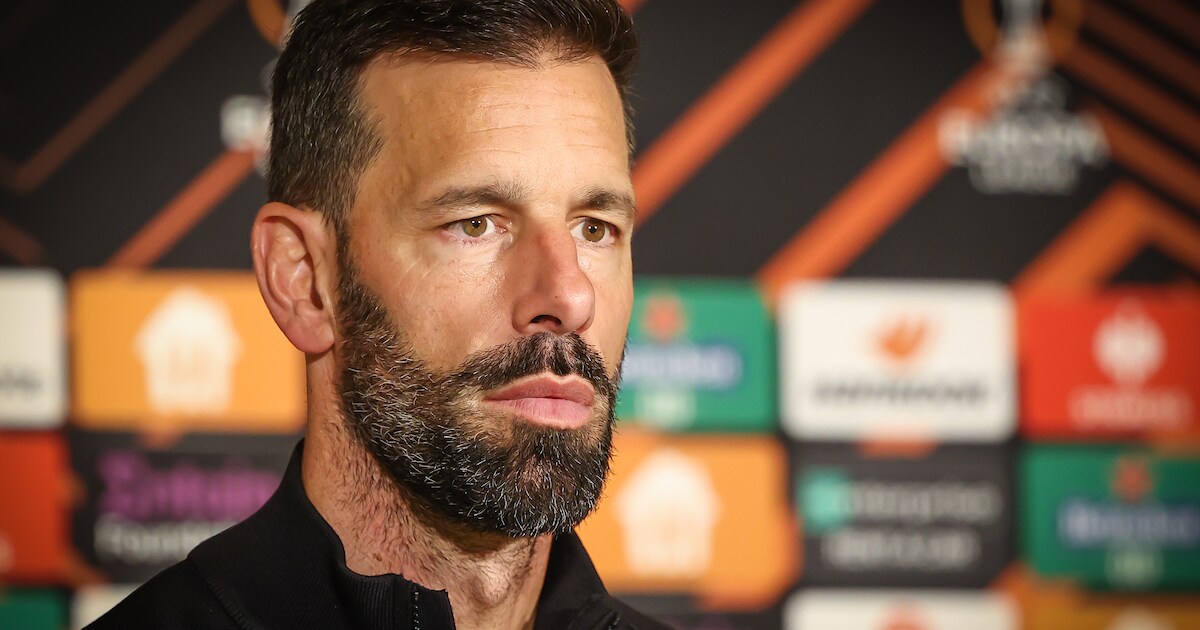 Ruud van Nistelrooij vindt dat PSV stappen maakt: ‘Nooit gezegd dat wij ...