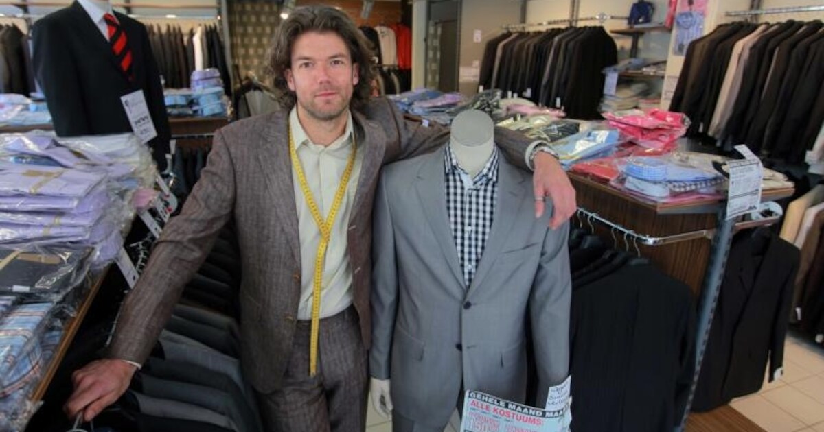Kostuums voor een prikkie bij Suitsensation | Nijmegen | De Gelderlander.nl