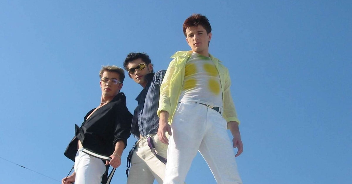 O-Zone, bekend van de zomerhit Dragostea Din Teï, maakt comeback op ...