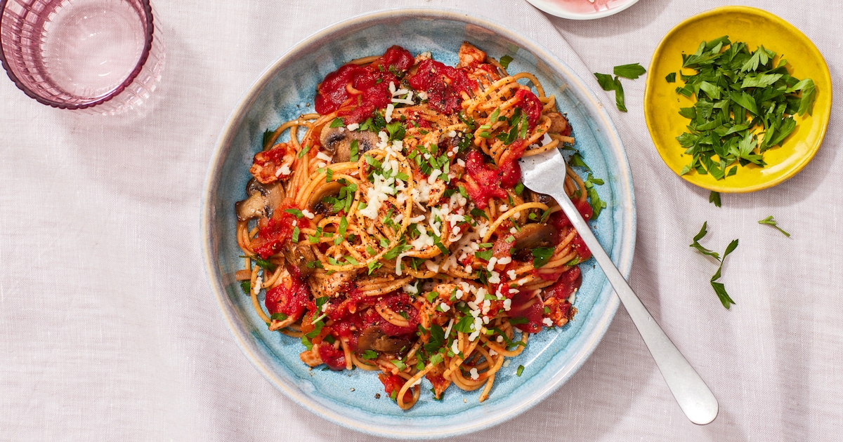 Wat Eten We Vandaag: Half volkorenspaghetti met kip en champignons ...