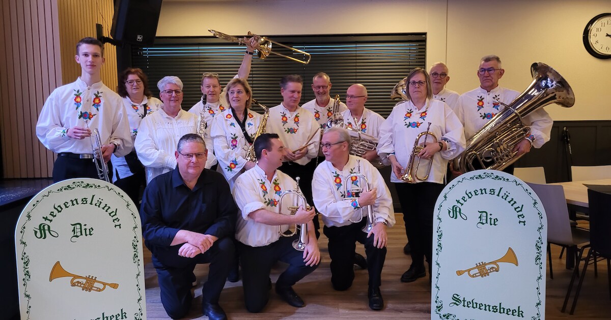 Nieuwjaarsconcert met Die Stevensländer in Stevensbeek | Regio | De ...