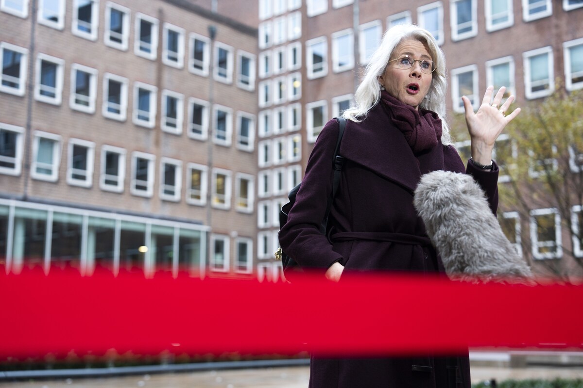 Mona Keijzer begint steeds meer op Marjolein Faber te lijken | Politiek ...