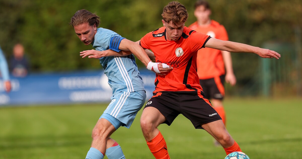 Update: ‘Kopstoot en vliegende tackle’ ontsieren Houdini-act RKHVV ...