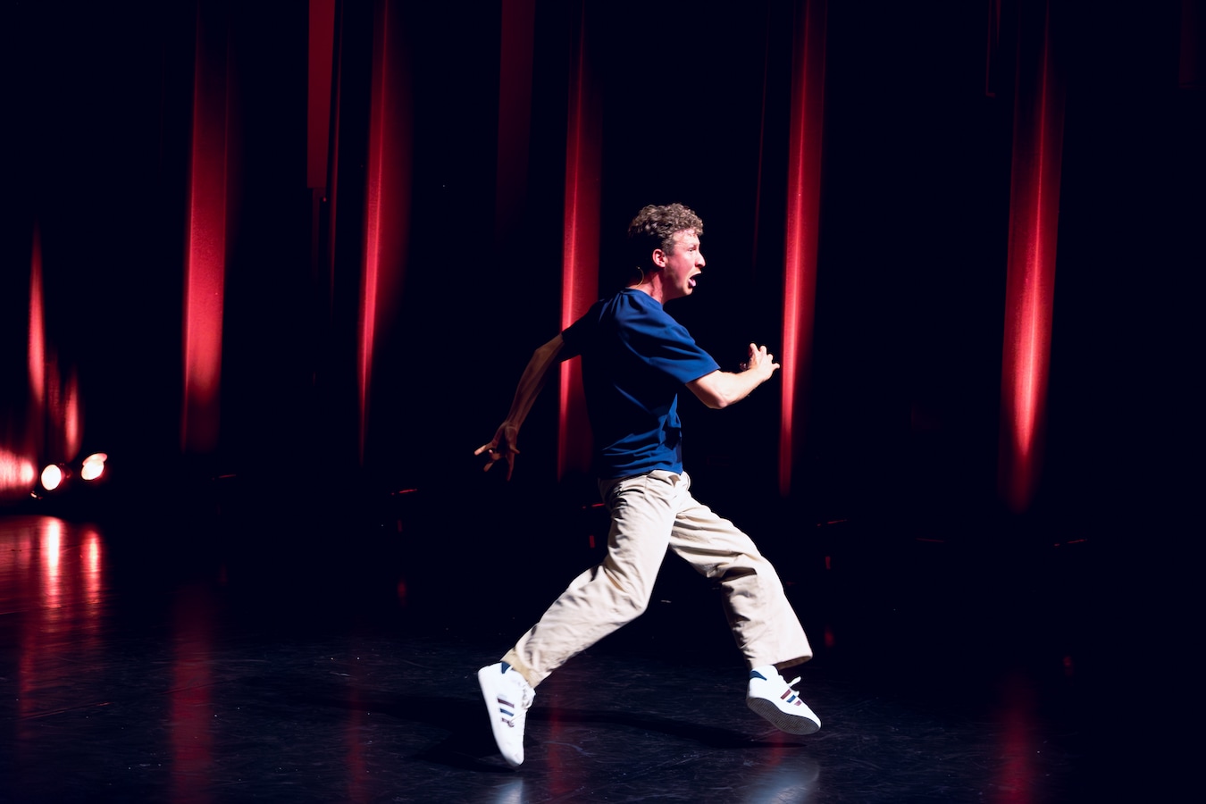 Amersfoorter Job is finalist bij het Keistad Cabaretfestival: ‘Ik denk ...