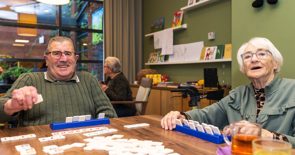 Wie komt hen nog vergezellen? Het verpleeghuis is uit de gratie: wachtlijst krimpt en kamers ...