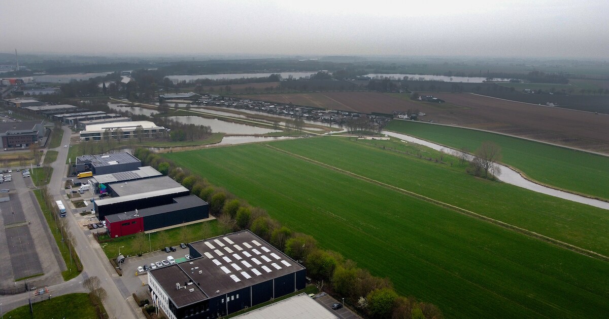 Plan azc-met-Polenhotel nu ook formeel door Neder-Betuwe ‘on hold ...