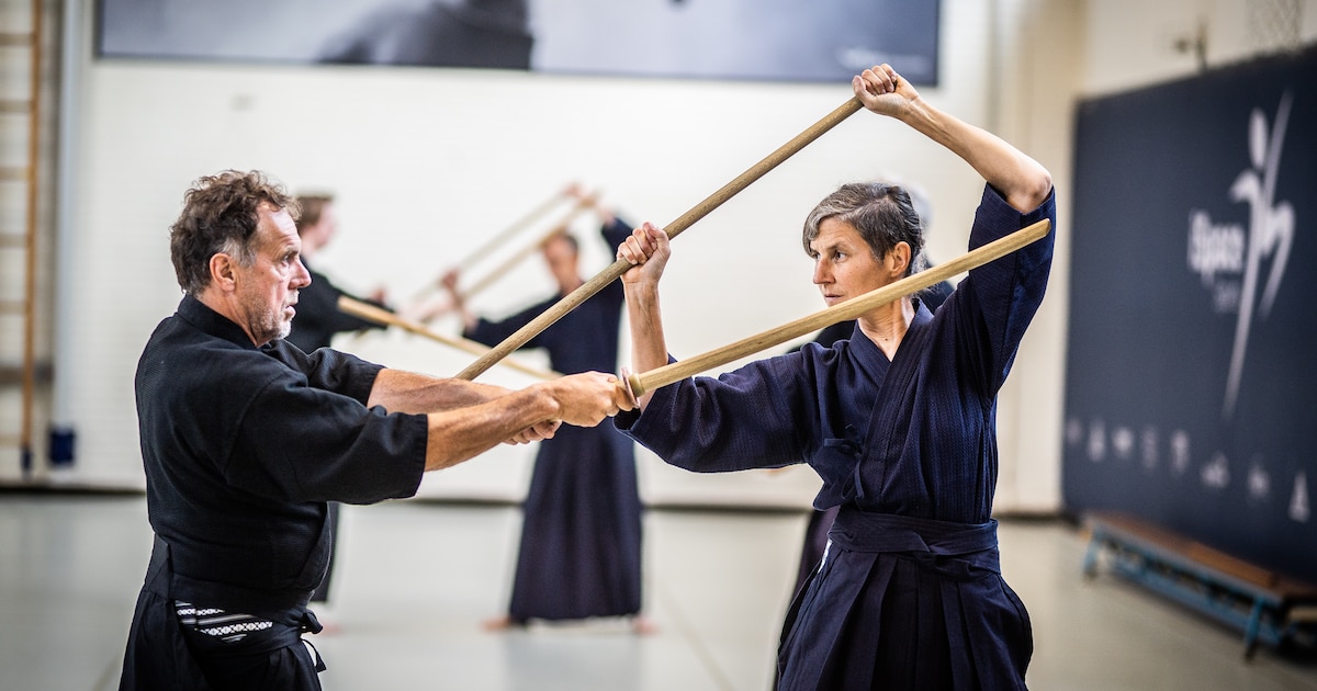 NK bij Arnhems Kendo Kai Higashi: ‘Iaido is yoga met samoeraizwaard ...