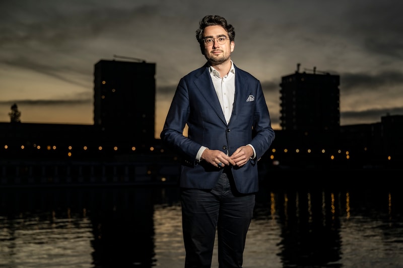 Mark is nog maar 34 en nu al een politiek zwaargewicht: voormalig ...