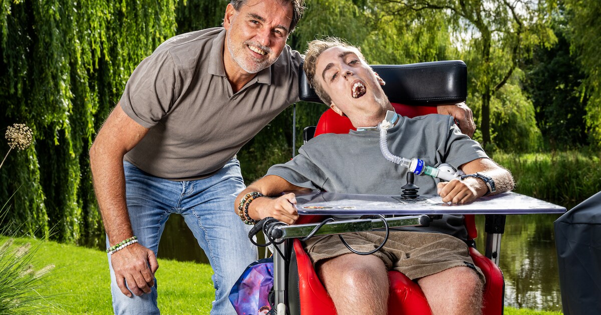 ‘Pap, waarom heb ik geen vrienden?’: Ton zoekt een maatje voor zoon ...