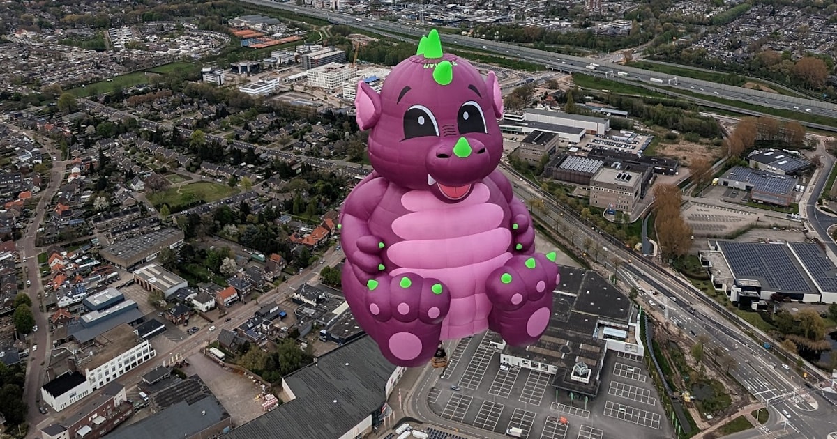 Bijzondere luchtballon trekt veel bekijks: ‘passagiers hadden nog nooit ...