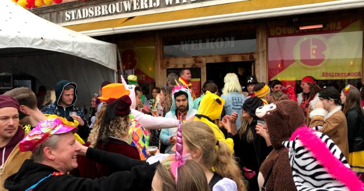Frühshoppen op de Markt in Zevenaar gaat door: kroegen zetten grote ...