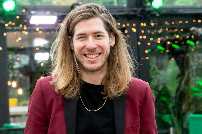 Frank van der Lende besefte pas na zijn vaders dood hoeveel de zorg hem ...