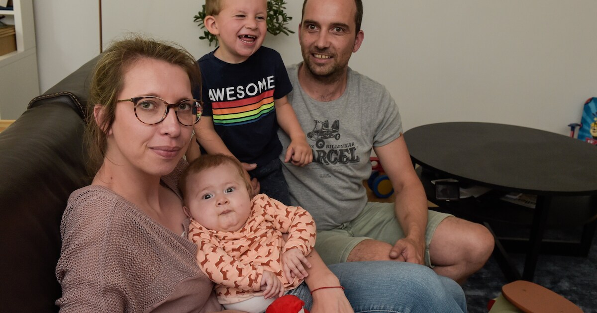 Zieke baby Pia heeft reddende prik van twee miljoen euro: ‘Niet zeker ...