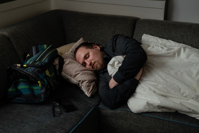 Meer onderdak met zorg voor daklozen in Nijmegen, raad roept op tot ...