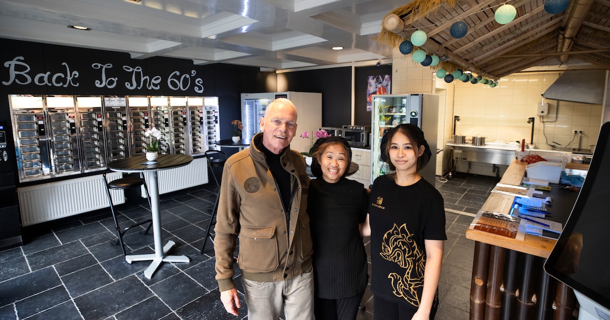 Johan (70) ging op vakantie naar Thailand en kwam thuis met kokkin Wanida (45) | Home | De ...