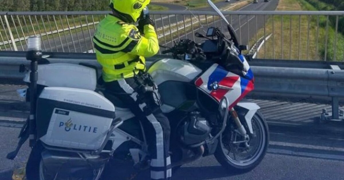 Motormuizen scheuren met extreem hoge snelheid over de A4, politie ...