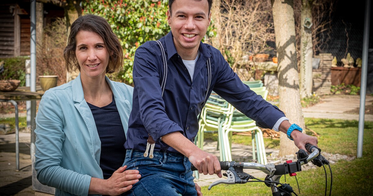 Ted ging op reis met haar broer Christian, die er altijd is maar toch ...