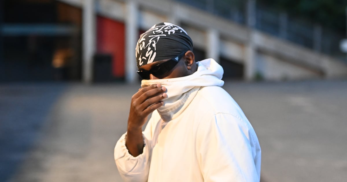 Rechtszaak om omstreden rapper Kanye West uit het land te houden te ...