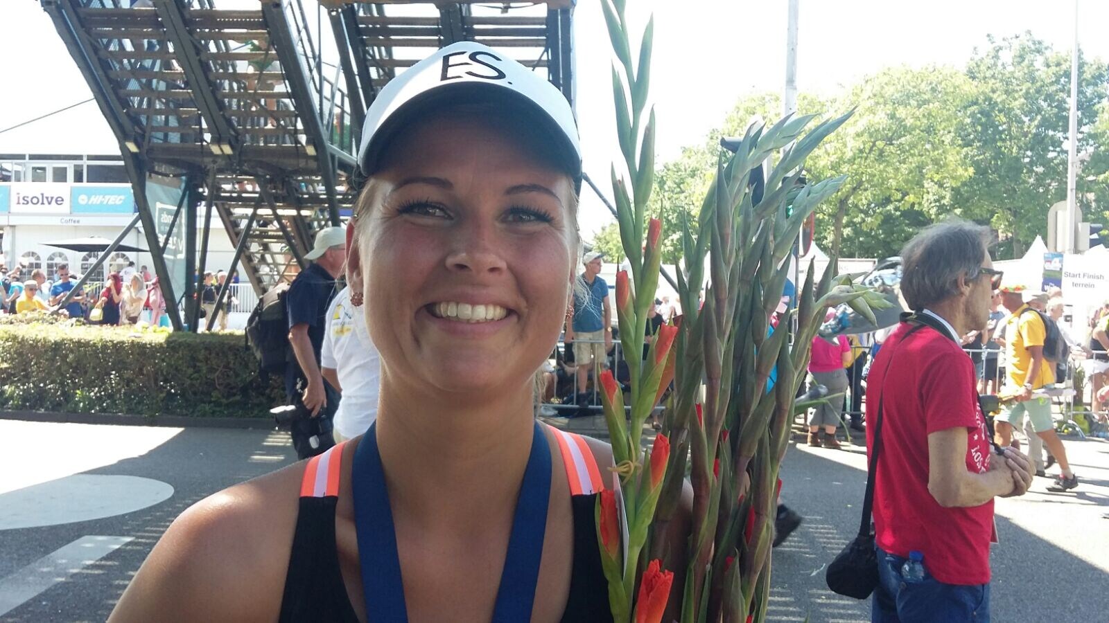 Sjef, Marion, Tini, Lia, Ans, Sylvia, Mark, Nick, Eva, Ben, ze zijn ...