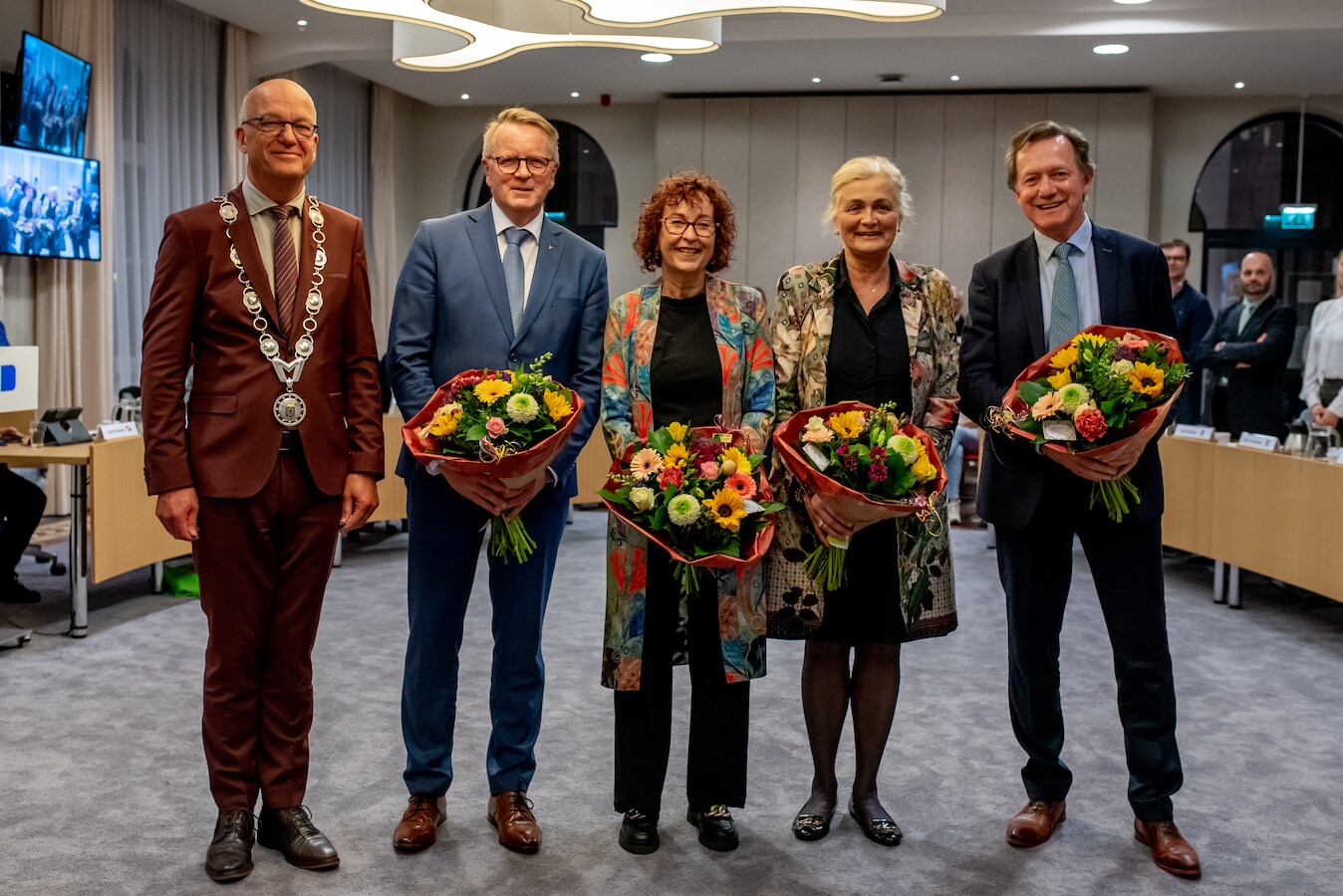 Rob Mos geslachtofferd als wethouder: college Montferland blijft verder ...