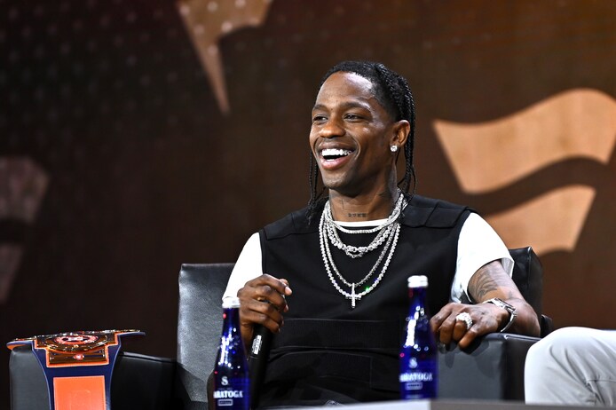 Rapper Travis Scott wordt niet vervolgd voor incident in Miami | Show ...