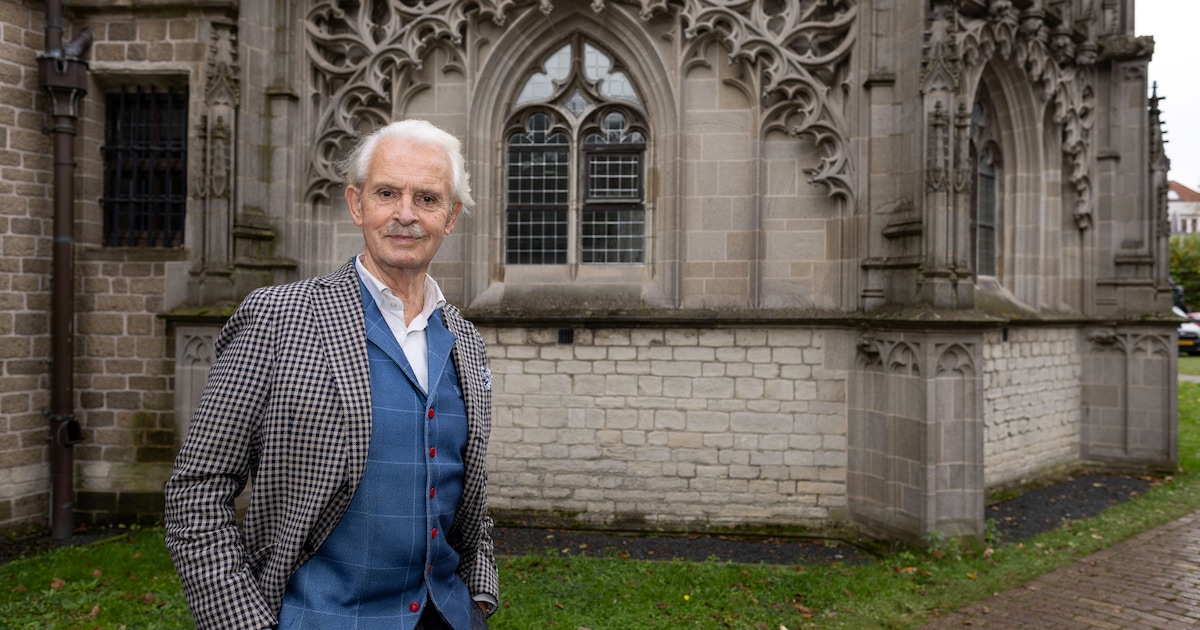 Bisdompenning voor Ackermans bij afscheid Steunberen Sint-Jan | Den ...