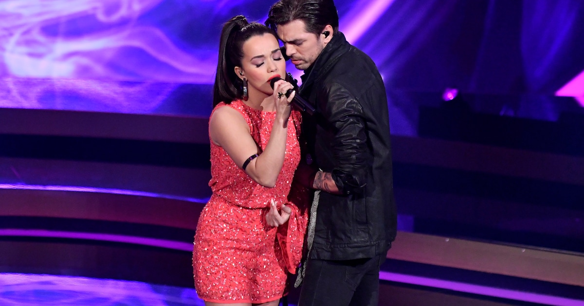 Waylon beschermt 'zijn' Bibi: 'Lieverd, de wereld kan wel wachten ...