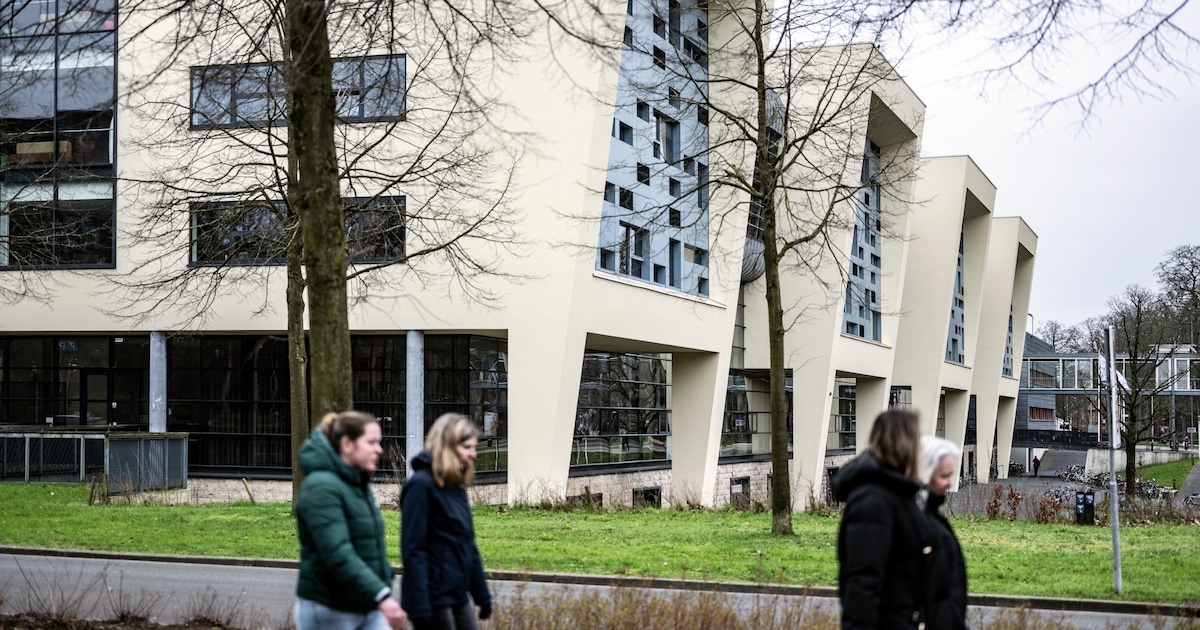 ‘Radboud Universiteit intimideert personeel en vraagt promovendi niet ...