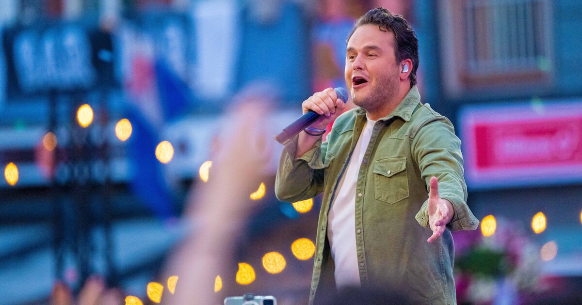 Volkszanger Henk Dissel uit Zeist vraagt vriendin ten huwelijk ...