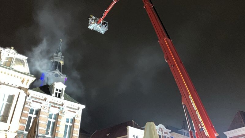 monument-in-historisch-centrum-bergen-op-zoom-door-snel-bluswerk-gered
