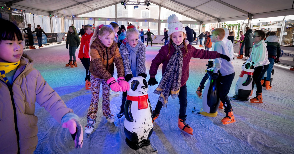 Schaatsen en dansen met TikTokster Joyliana op het vijftiende ...