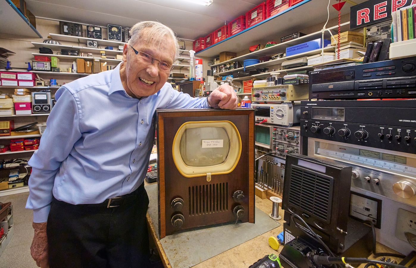 Kees van Kampen (1934-2025) overleden: wie moet er nu nog radio’s met ...