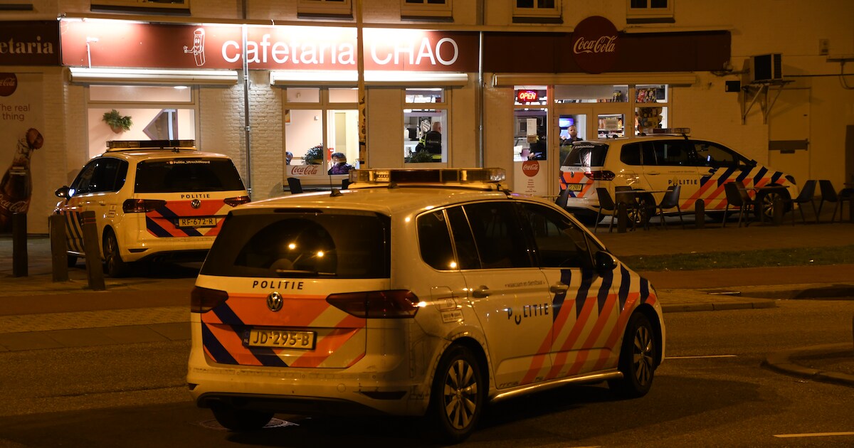 Medewerker snackbar vertelt over overval: plotseling was er een pistool ...