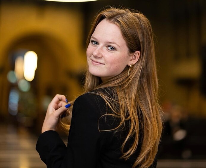 Bobbie (18) speelt in film met Nederlandse sterrencast: ‘Mijn naam tussen al die namen ...