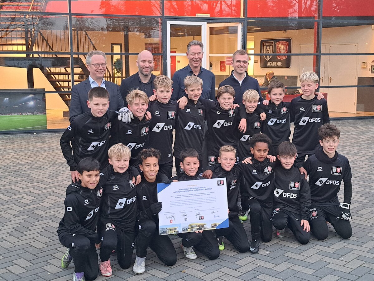 Na lange aanloop is het nu zeker: FC Twente en Heracles krijgen een fonkelnieuwe academie | Foto ...