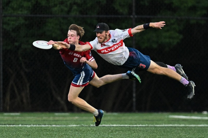 Utrechtse Wiebe (22) speelt frisbee op het hoogste niveau: ‘In Amerika ...