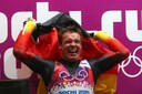 Duitsland pakt rodelgoud met Felix Loch | Foto | gelderlander.nl