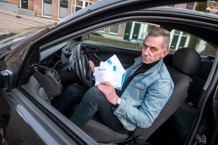 Ron krijgt na klein half jaar zijn rijbewijs maar is nog niet klaar met ...