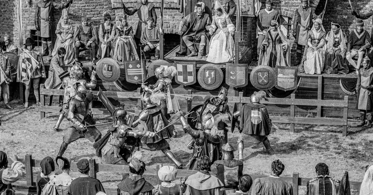 Tv-drama met cliffhanger: Jaloerse Floris van Rosemondt wordt zwaar ...