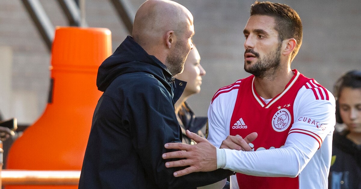 Machtsvacuüm bij Ajax: wie is nu daadwerkelijk de baas bij dolende ...