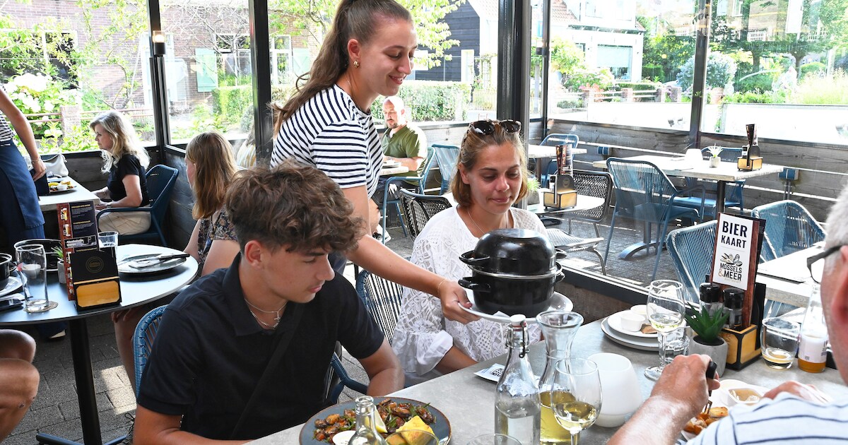 Jac en Mariska zijn gejengel zat: na half zes komen baby’s en peuters ...