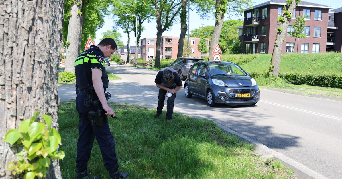 Persoon gewond geraakt bij steekpartij in Molenhoek, verdachte op de vlucht | 112 nieuws Mook en ...