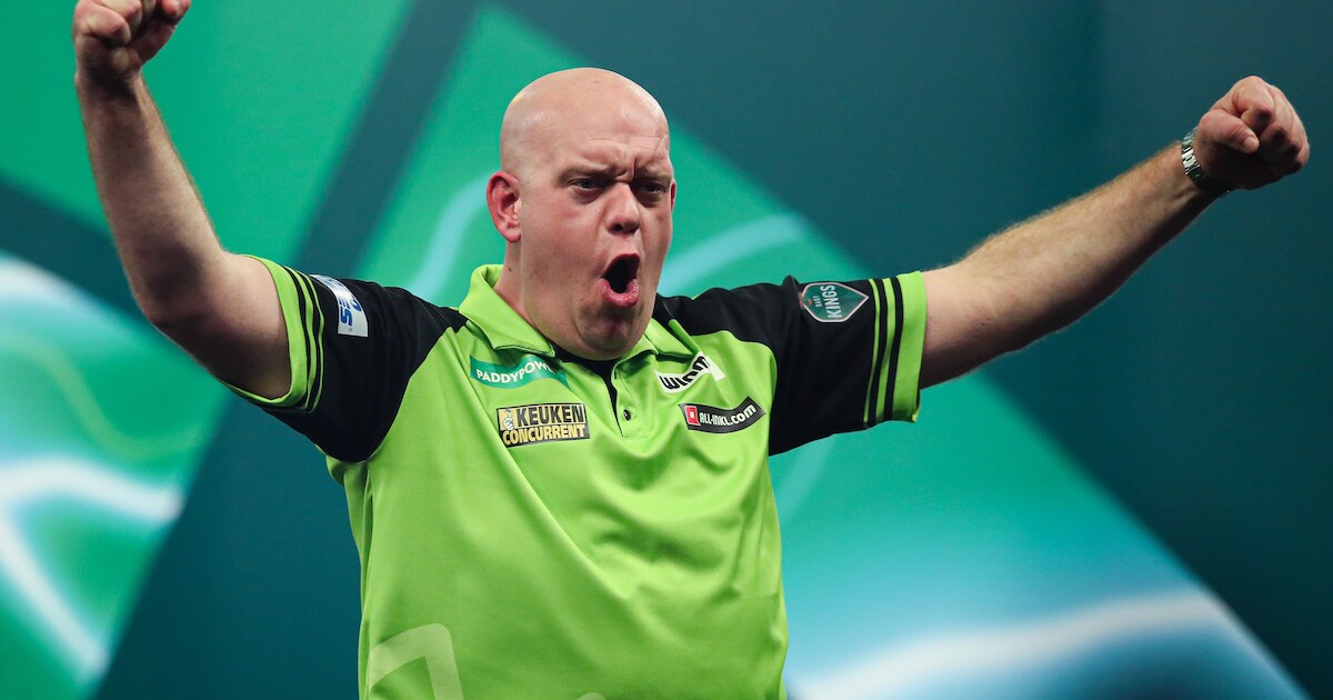 Michael van Gerwen emotioneel na behalen tiende kwartfinale WK darts ...