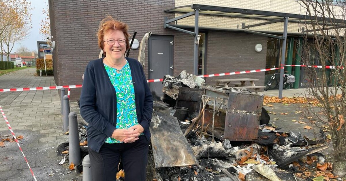 Rina bakte 10 jaar lang friet, op de dag van haar afscheidsfeest brandt ...