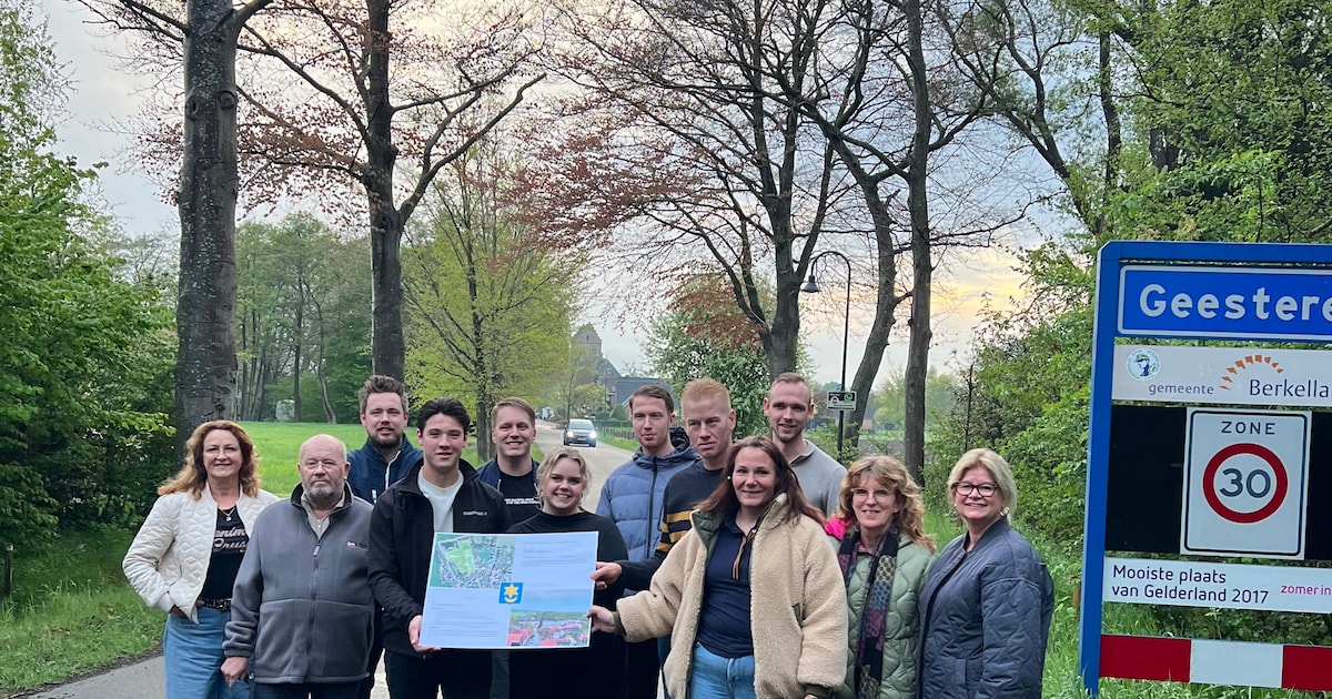 Geesteren snakt naar nieuwbouw, massaal gesteunde petitie overhandigd ...