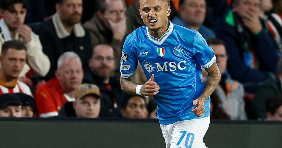 Noa Lang voelde zich welkom in Eindhoven en bedankt PSV-supporters | Eindhoven | De Gelderlander.nl