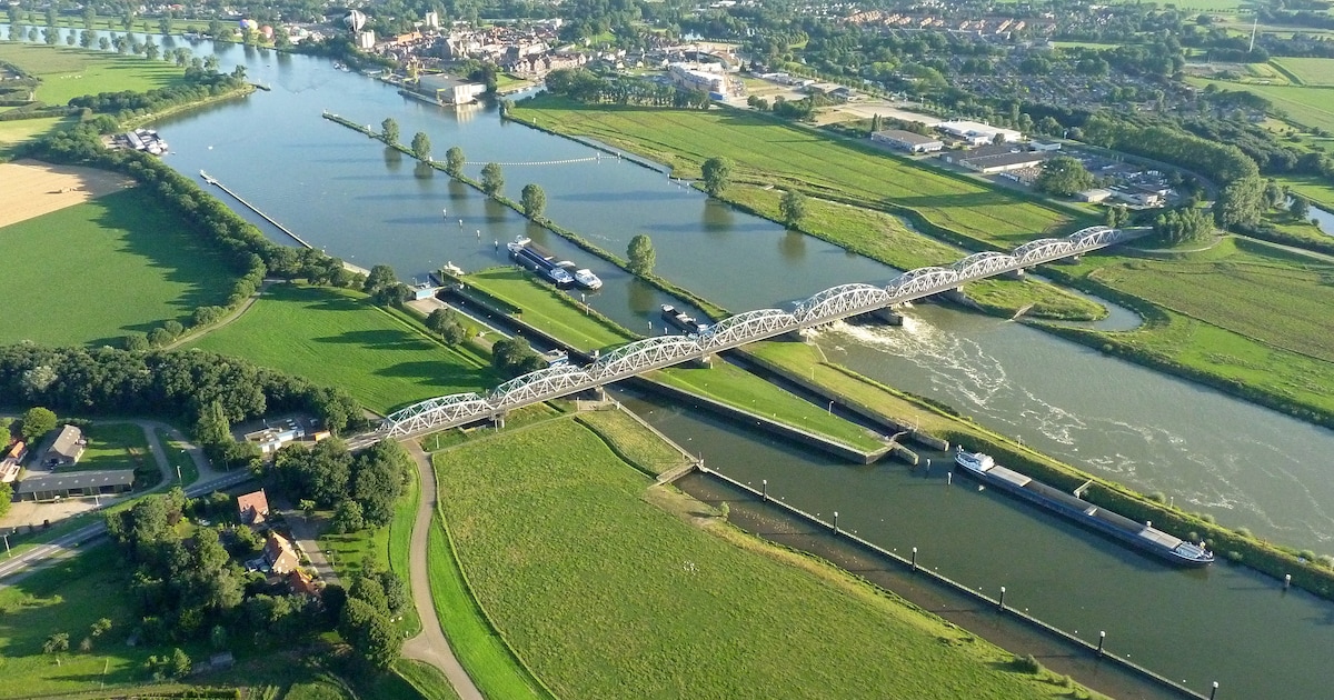 Grote, nieuwe nevengeul aan de Maas wordt 3 kilometer lang: hier moet ...