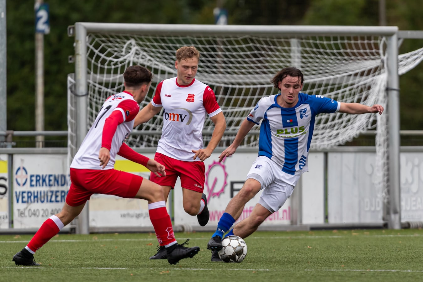 Dommelen is koploper dankzij hattrick Giel Daris en ruime winst bij ...