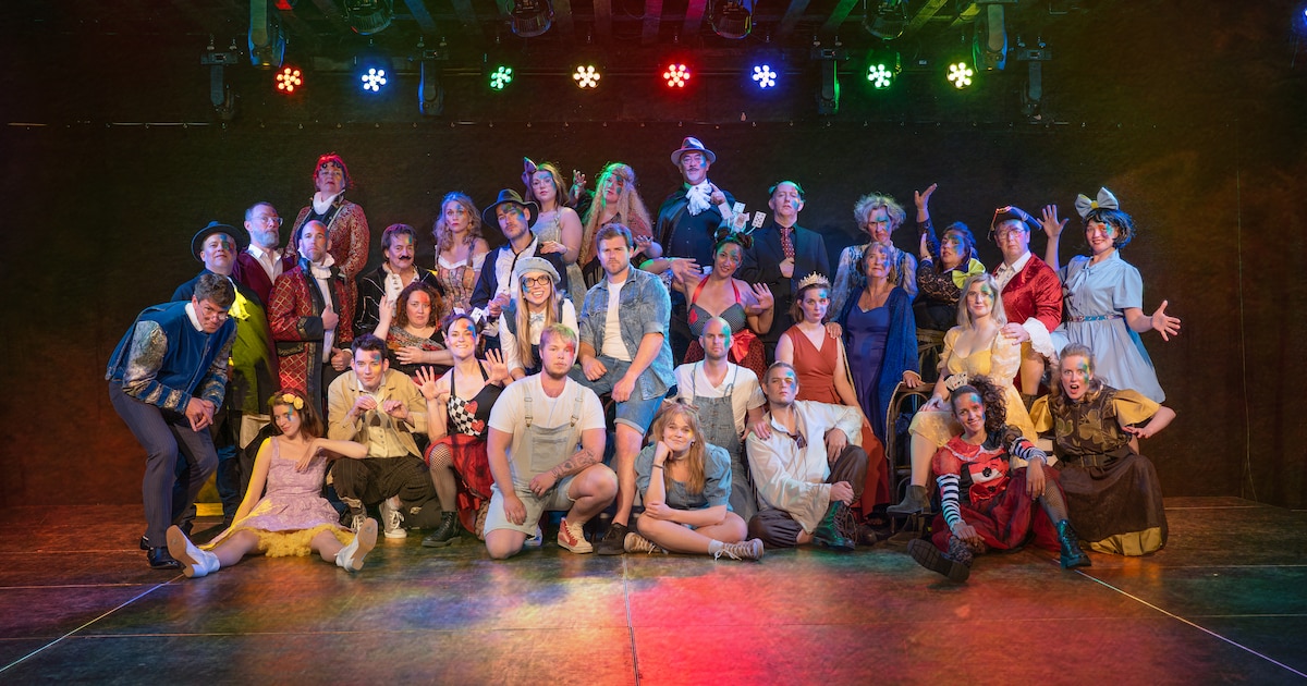 MusicalMakers voeren musical 'Pippin' op in Overasselt met vijf ...