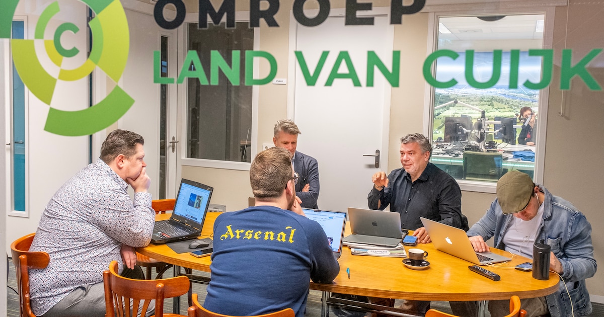 In een kelder in Mill ontstaat de streekomroep van de toekomst: ‘Items ...